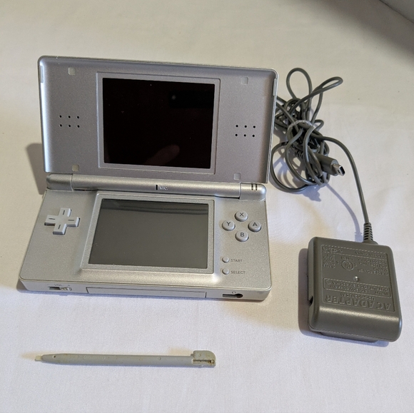 Nintendo | Video Games & Consoles | Nintendo Ds Lite Handheld Console ...